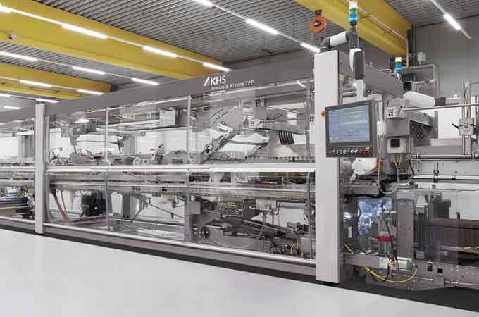 Can packaging machine store